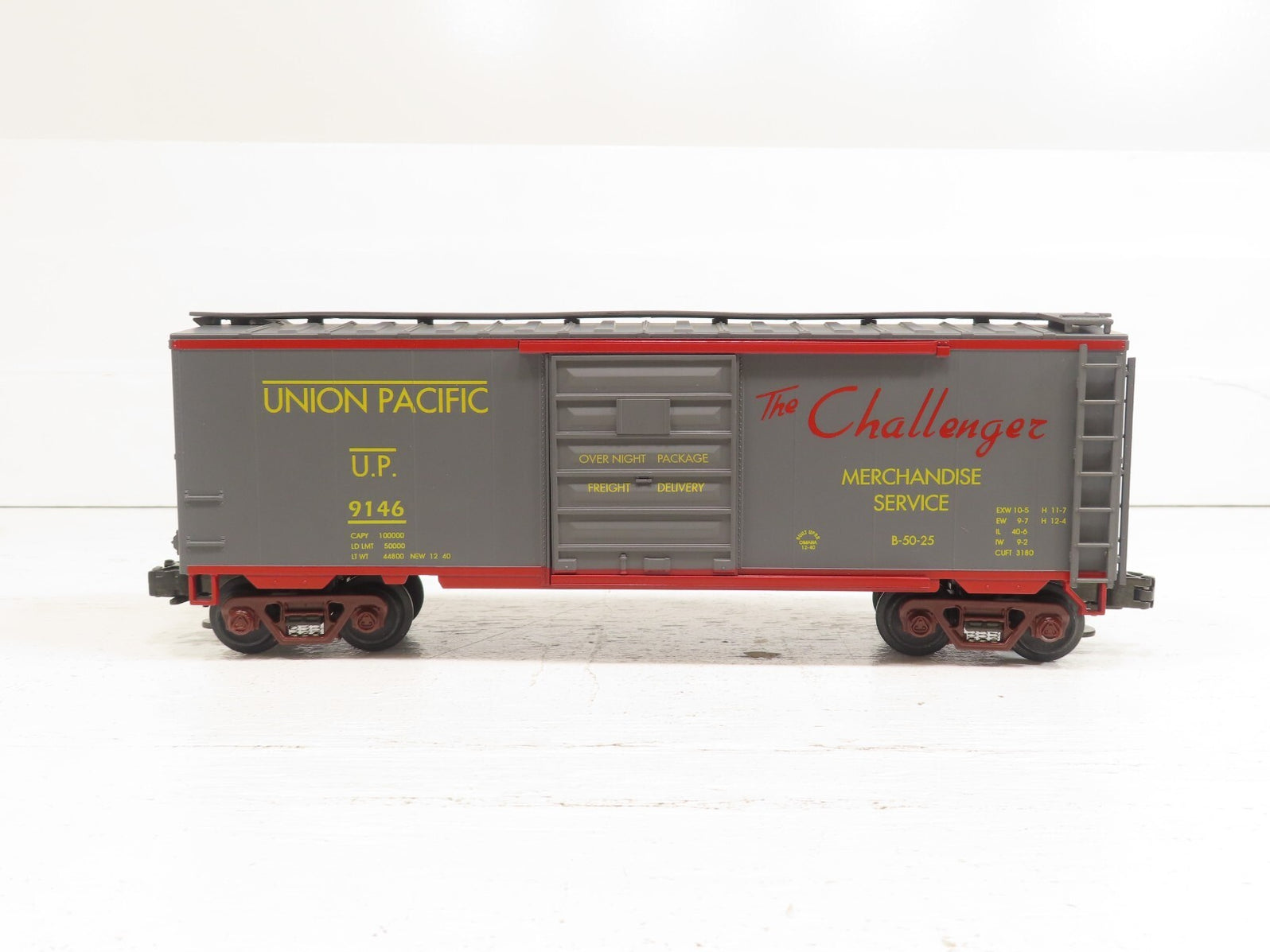 MTH MT9301L Union Pacific Challenger Box Car LN — NY-ElectricTrains