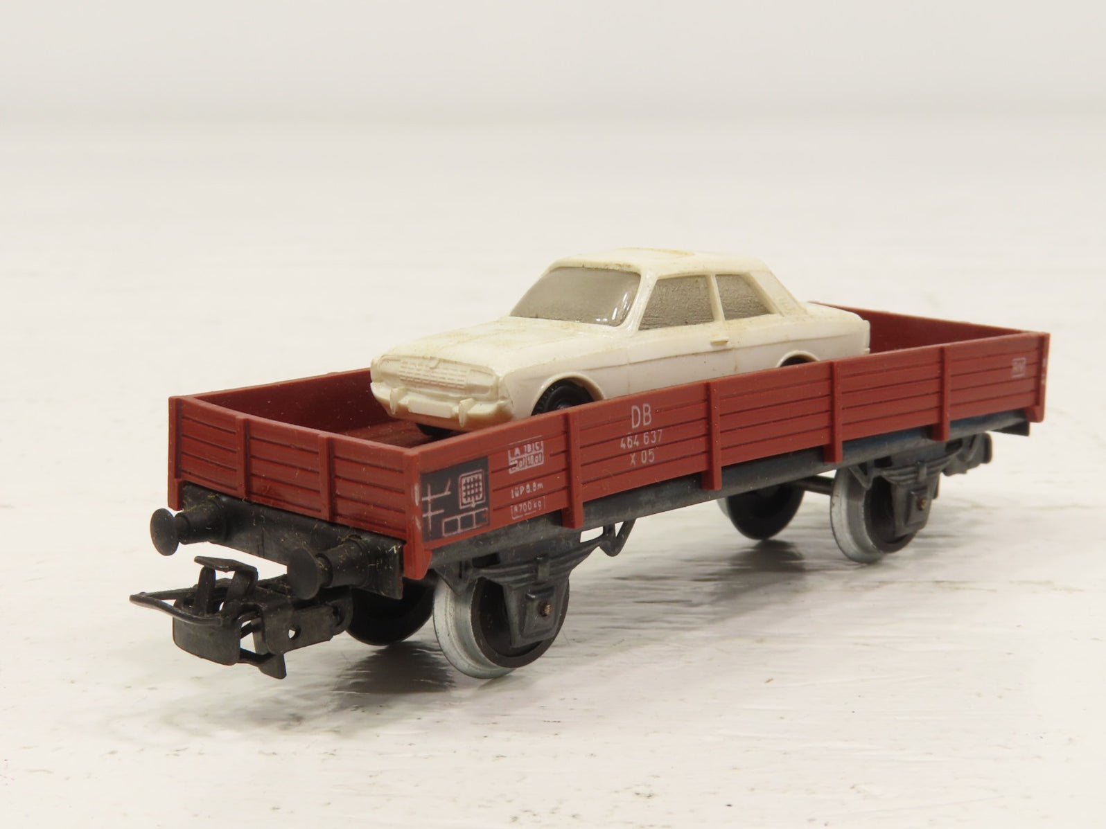 Marklin 4504 HO Low Sided Goods Truck w/Ford Taunus 12M Box Red Vintag ...