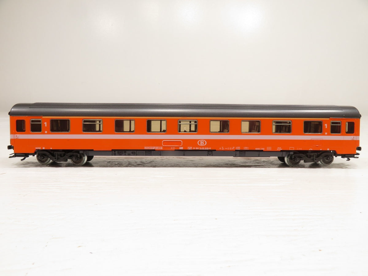 Marklin 4251 HO Axel 1st Coach Express Passenger Car LN 12249 — NY ...