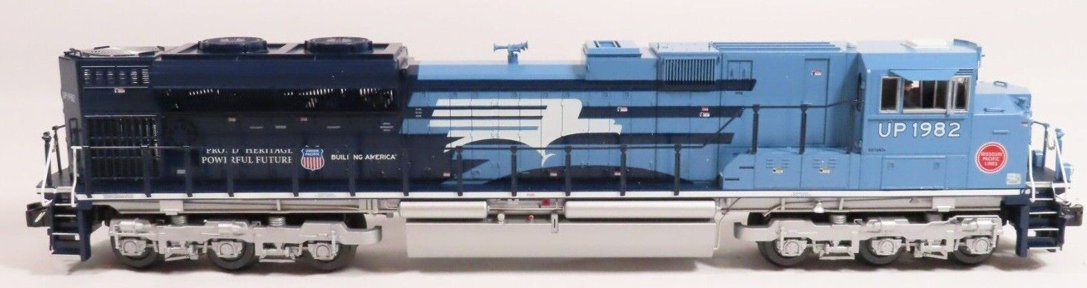 Lionel 6-28261 Union Pacific Heritage MP SD-70ACe Diesel w/Legacy LN ...